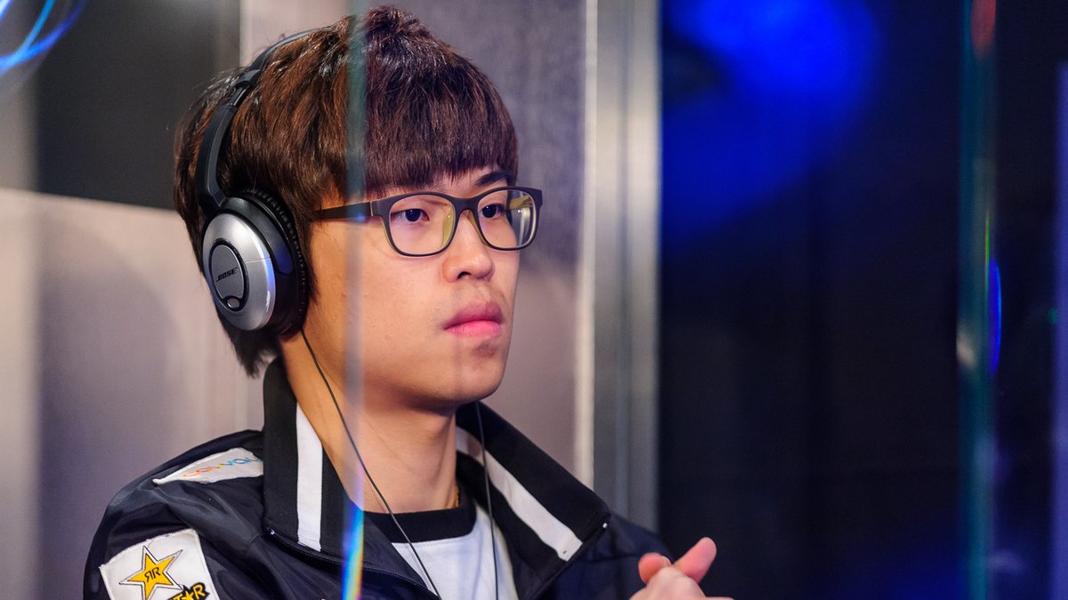 SK Telecom T1, de League of Legends à Starcraft II - Actualités du 21 ...