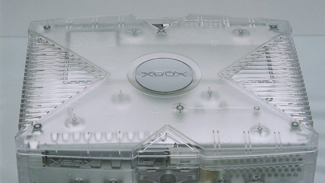 Une Xbox Crystal en édition limitée - Actualités du 03/02/2004 ...