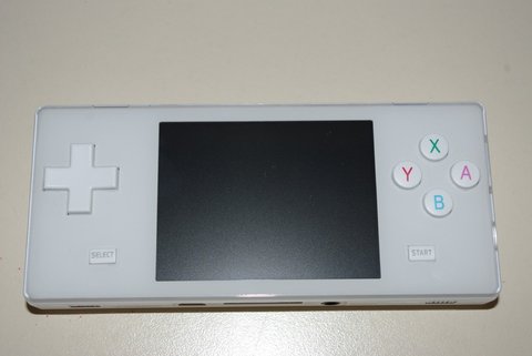 Caractéristiques techniques - Dingoo A320 : la portable low cost ...