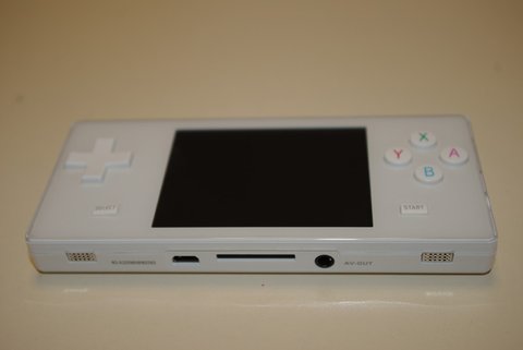 Caractéristiques techniques - Dingoo A320 : la portable low cost ...