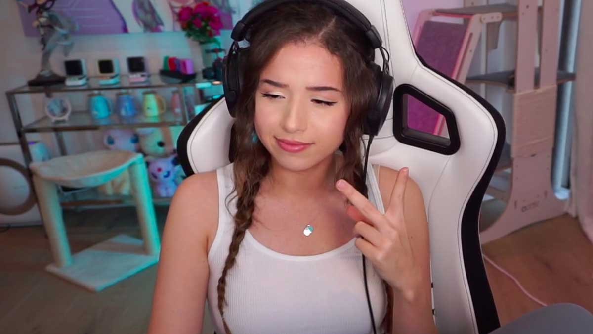 Cette fameuse streameuse Twitch interagit en priorité avec ceux qui ...