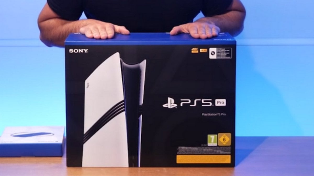 Un développeur compare une PS5 Pro et un PC, et assure qu'acheter "un PC équivalent coûterait ...