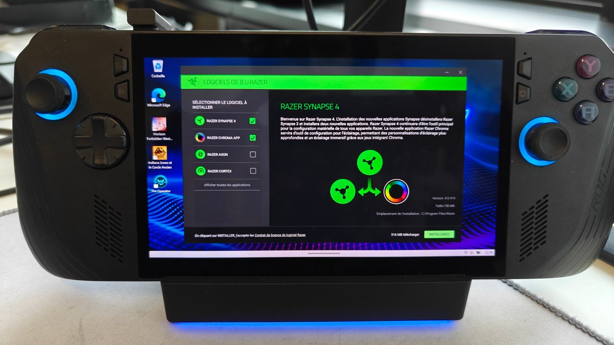 Test Razer Handled Dock Chroma : Le hub premium qui transforme le ...