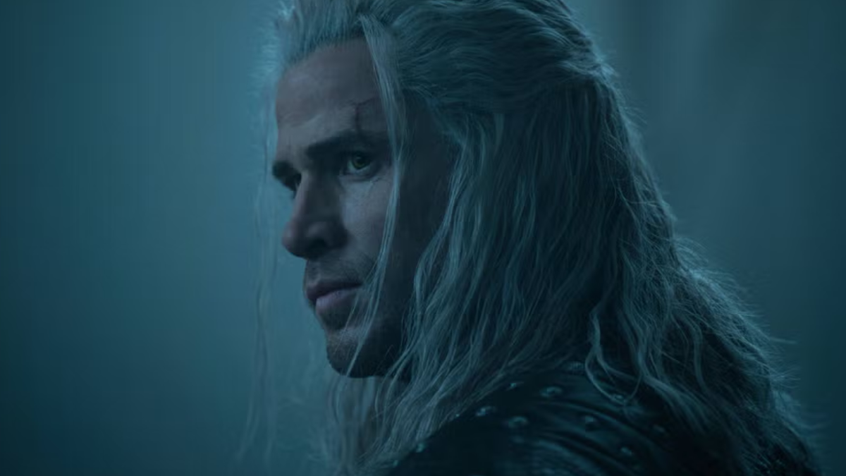 "C'est Thor mais sans les cheveux blonds" A peine arrivé et déjà critiqué : le nouveau héros de ...