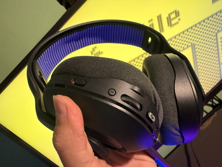 J'ai testé le casque gaming Logitech G522 : un modèle sans vrai ...