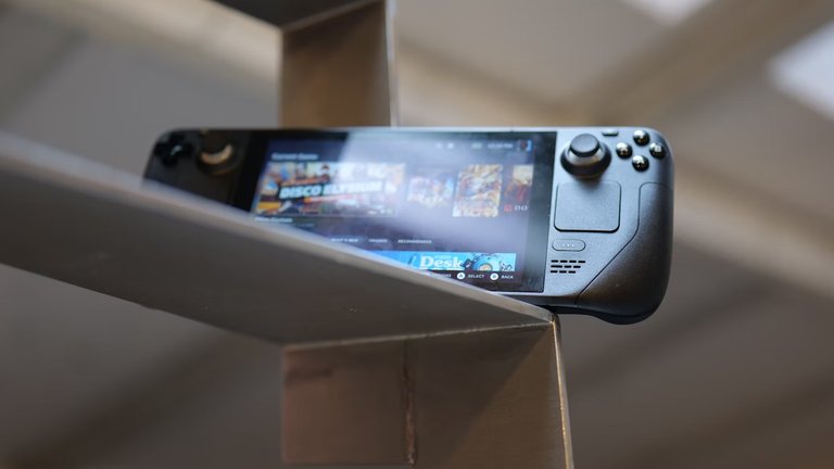 Ça se précise pour le Steam Deck 2 : la future console portable ...