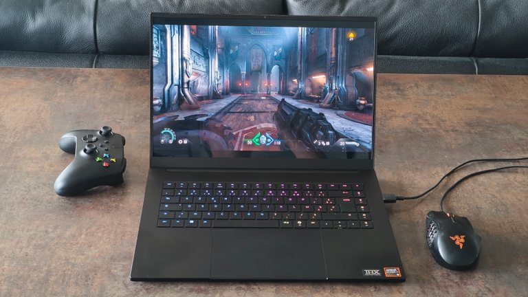 Test Razer Blade 16 (2025) : Le PC portable gamer à emporter partout ...
