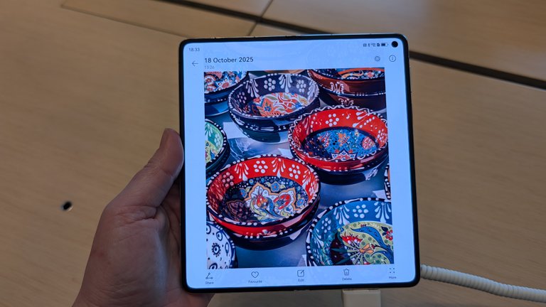 Smartphone pliable, écouteurs, tablette : j'ai vu les nouveautés Huawei ...