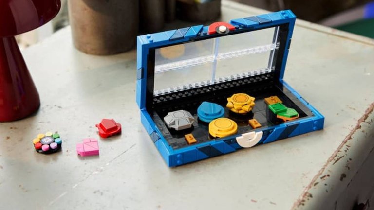 Un Pikachu au visage « raté » et un set hors de prix : les LEGO Pokémon ...