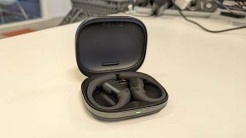 Avec ses nouveaux OpenFit Pro, Shokz veut « réinventer » les écouteurs ...