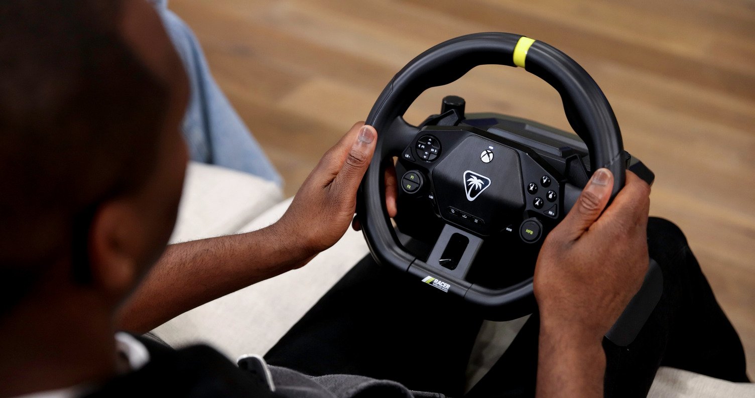 Test du volant Turtle Beach Racer : liberté sans-fil et confort canapé ...